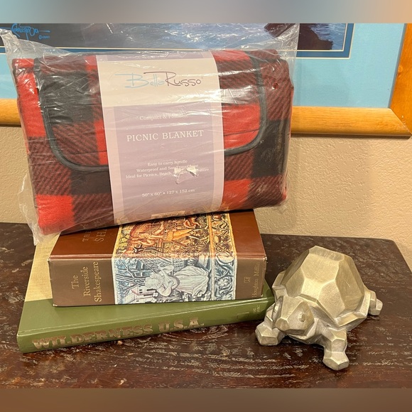 Bella Russo | Bedding | Nwt Bella Russi Picnic Blanket | Poshmark